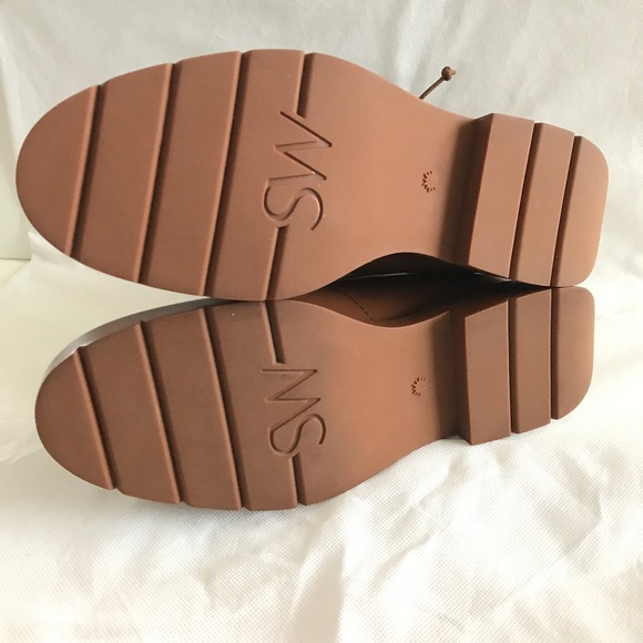 Stuart Weitzman | Shoes | Stuart Weitzman Benita Vinyl Lug Sole Booties ...